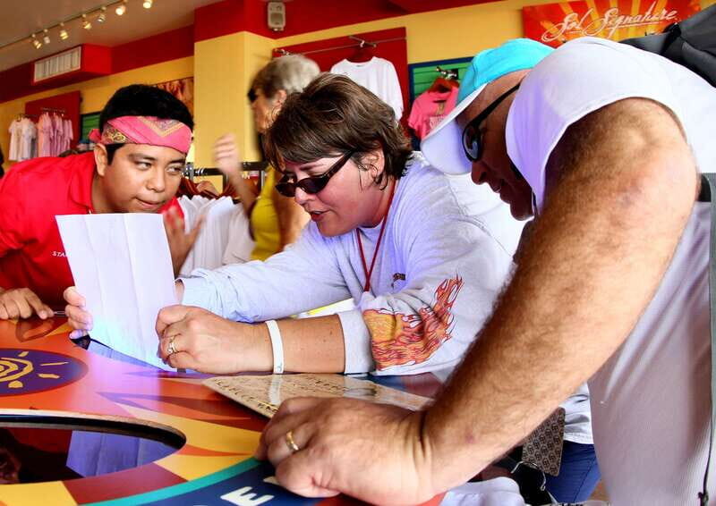 Amazing Cozumel Race: Scavenger Hunt/Sightseeing Tour - What Is the Amazing Cozumel Race?