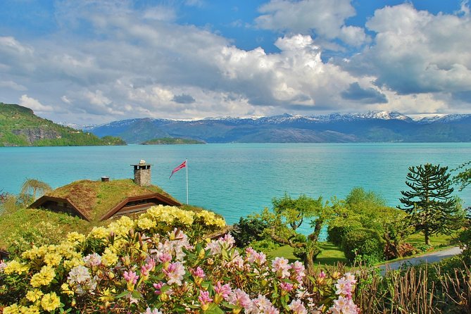 AMAZING HARDANGER FJORD: Private guided round trip from Bergen, 10 hours - Key Points