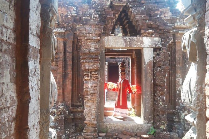 Amazing My Son Sunset Deluxe Small Group tour - FAQs