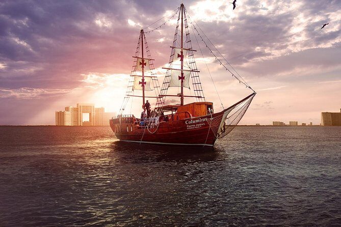 Amazing Romantic Dinner on a Spanish Galeon with Saxophone Music - Who Should Consider This Tour?