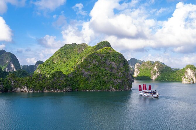 Amazing Sails 5* Luxury 1 Day Tour Halong Bay with 2 way transfer - The Itinerary in Detail