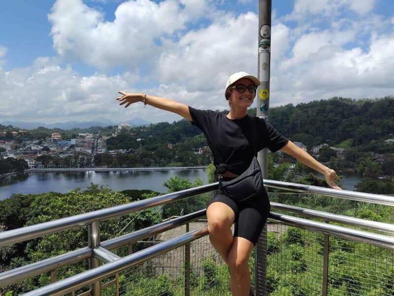 Amazing Sri Lanka 5 - Days tour transport, guide, hotels - Practical Tips and Insights