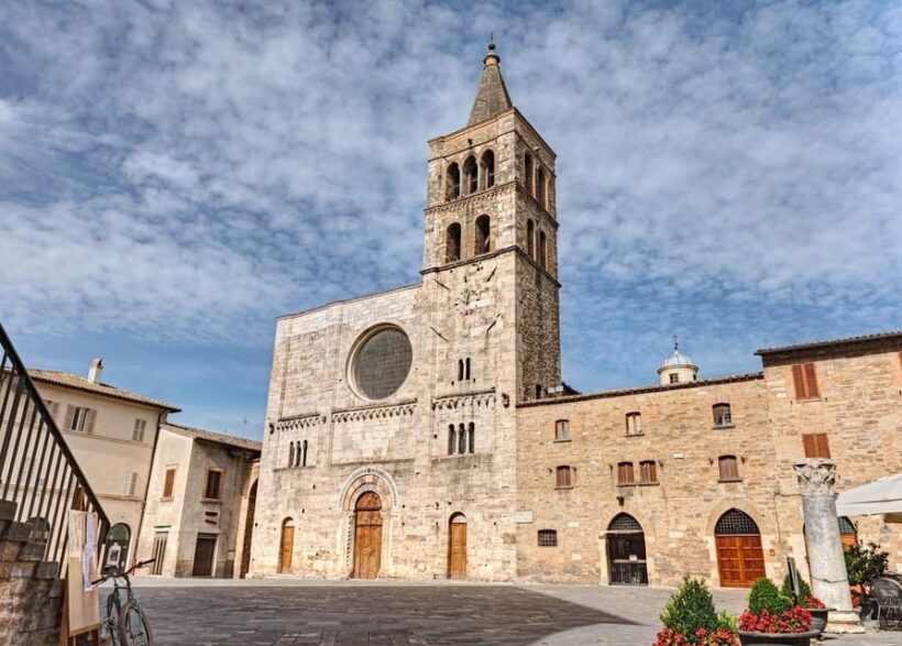 Amazing Umbria: Spoleto, Montefalco, and Bevagna from Rome - What to Expect on the Day Trip