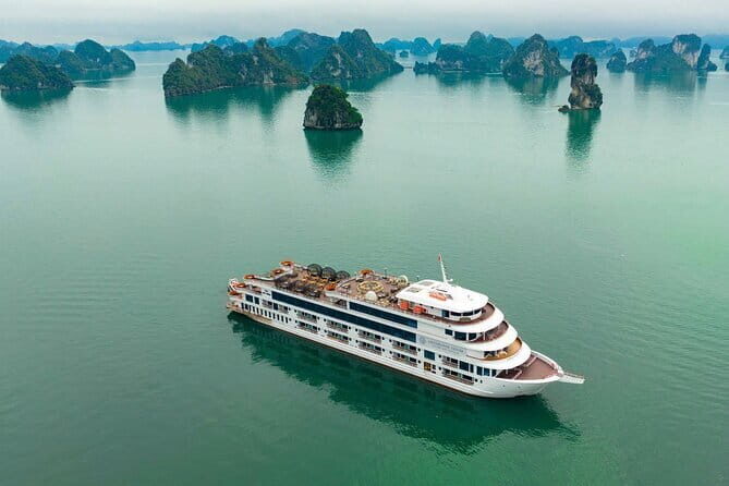 Ambassador 5 Star Cruise Top Halong Bay Day Tour from Hanoi - Discovering Halong Bay with the Ambassador 5 Star Cruise