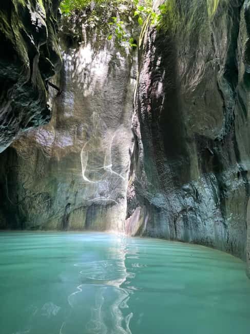 Amber Cove/Taino Bay: 7 Waterfall Tour with Swimming & Lunch - A Closer Look at the Waterfall Adventure
