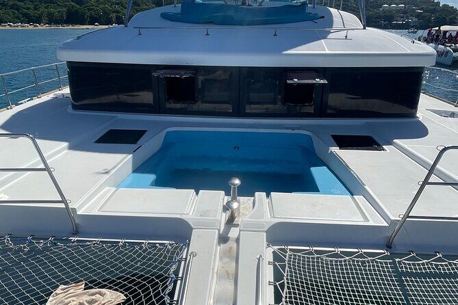 Amber Cove & Taino Bay: Private Catamaran with Jacuzzi and Lunch - Who Would Love This Experience
