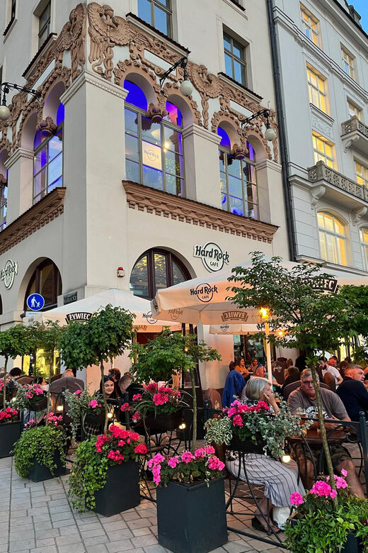 American Food Experience - What You Can Expect During Your Visit