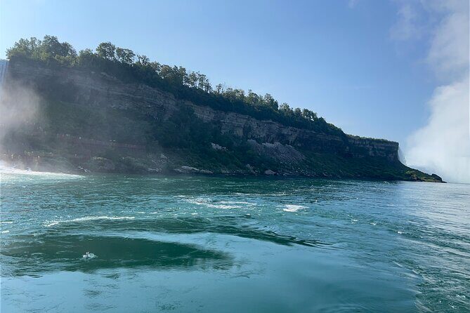 American Made Tour - Iconic Boat Ride, Cave of the Winds and More - Who Should Consider This Tour?