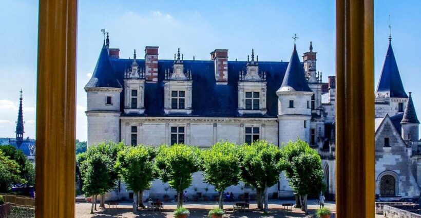 Amiens Private Guided Walking Tour - Key Points