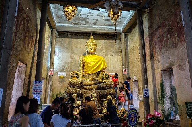 Amphawa Floating & Maeklong Railway Train Market (Small Group) - Frequently Asked Questions