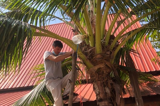 Amphawa & Railway Markets & Firefly Boat Ride: Multi-Lang Private Tour from BKK - Who Will Love This Tour?