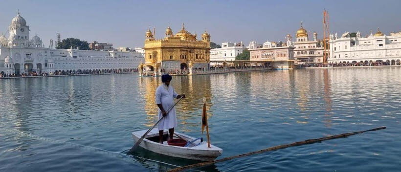 Amritsar: Golden Temple and Jallianwala Bagh Guided Tour - Practical Details and Value