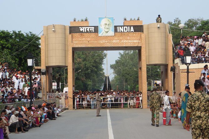Amritsar Tour From Delhi by Flight - Key Points