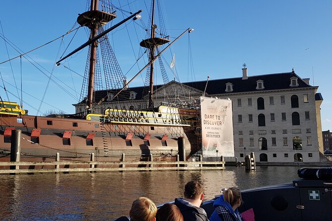 Amsterdam 1-Hour Canal Cruise With Live Guide - Practical Details: Planning Your Cruise