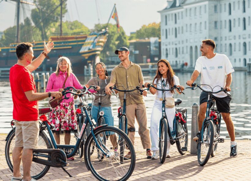 Amsterdam: 2.5-Hour Bike Tour - Key Points
