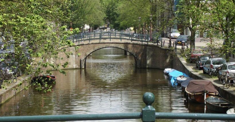 Amsterdam: 2.5-Hour Historic Private Walking Tour - Authentic Feedback from Travelers