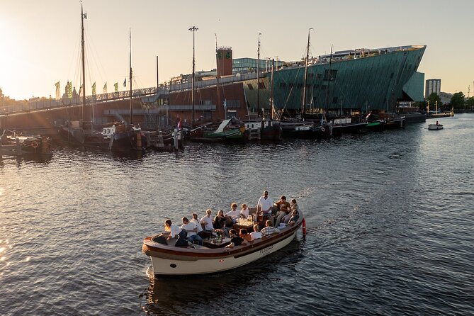 Amsterdam: 2-Hour Canal Cruise incl. Drinks & Dutch Snacks - FAQs