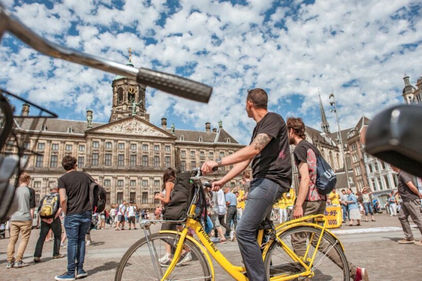 Amsterdam: 2-Hour City Highlights Guided Bike Tour - Who Should Consider This Tour?