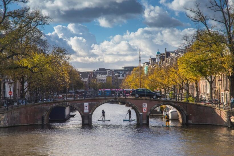 Amsterdam: 2-Hour Stand Up Paddle Board Tour - FAQs