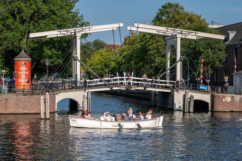 Amsterdam: 75 minute Open Boat Canal Cruise with Live Guide - FAQ