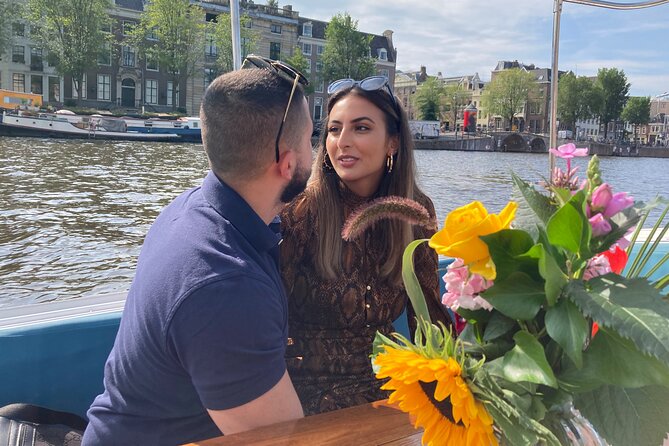 Amsterdam 90-Min Private Canal Cruise With Live Guide and Drinks - Pricing and Booking