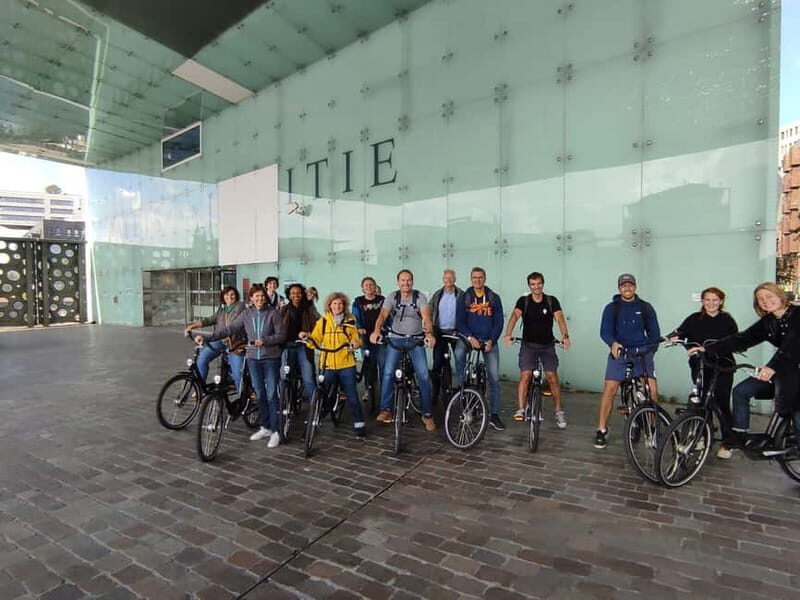 Amsterdam bike tour with a French-speaking guide local! - Frequently Asked Questions