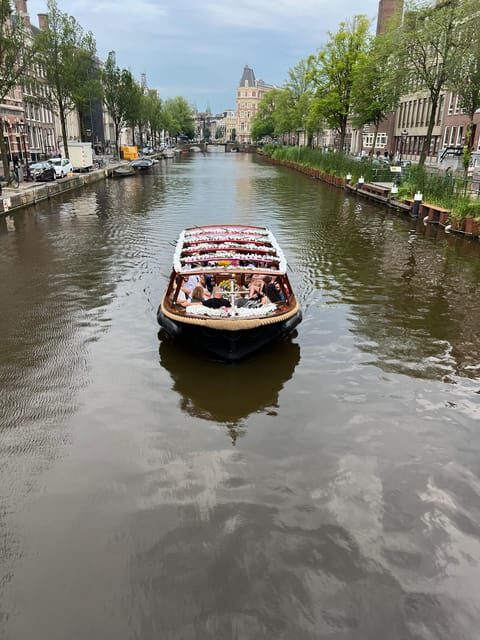 Amsterdam: Boat Tour with Optional Unlimited Drinks - An Honest Look at the Experience