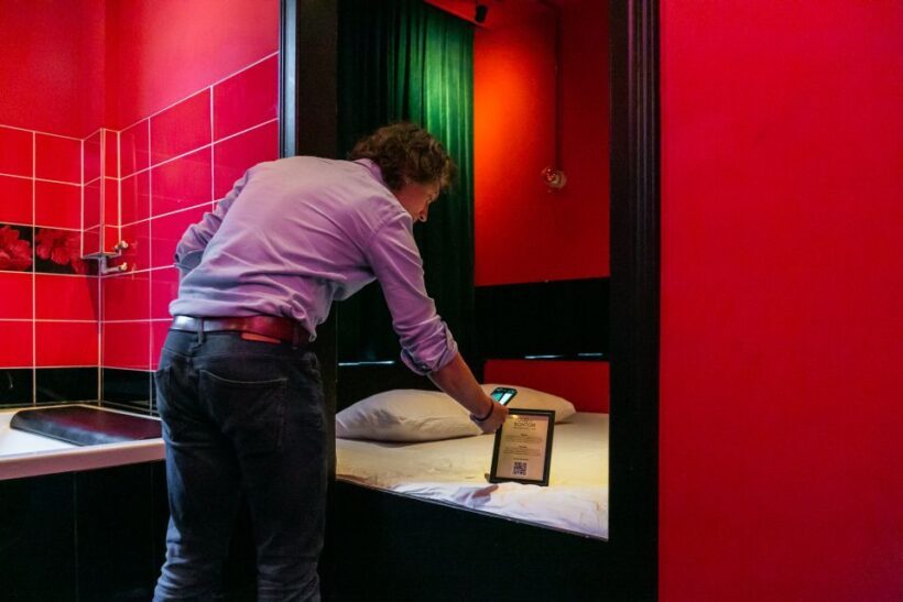 Amsterdam: Brothel Tour with Former Sex Worker - A Closer Look at the Tour Experience