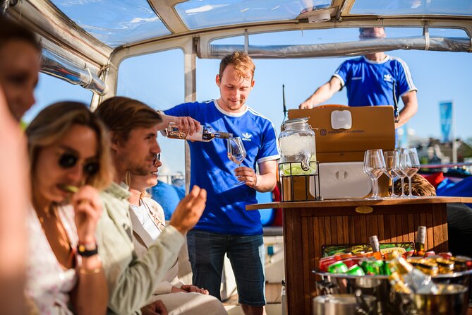 Amsterdam: Canal Booze Cruise with Unlimited Drinks Option - Why This Tour Is Worth It
