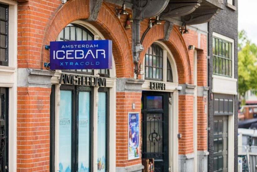 Amsterdam: Canal Cruise and Entrance to Xtracold Icebar - Exploring the Canal Cruise in Depth