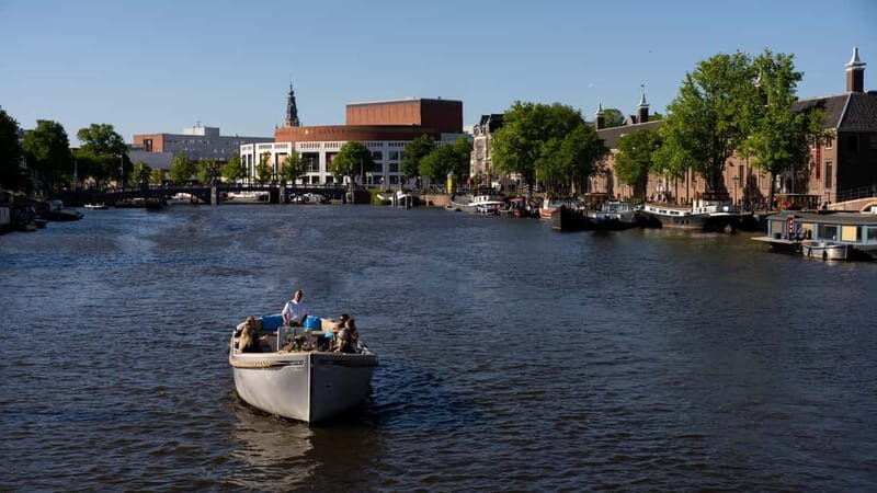 Amsterdam: Canal Cruise in Open Boat with Drink Option - FAQs