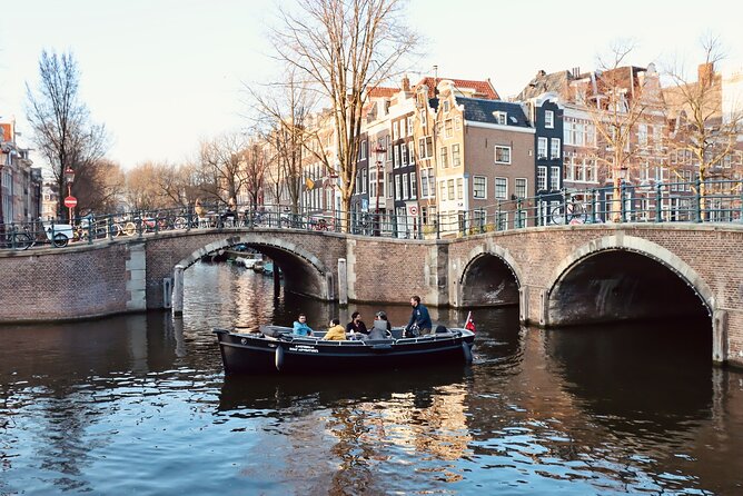 Amsterdam Canal Cruise on a small open boat (max 12 guests) - What Reviewers Love Most