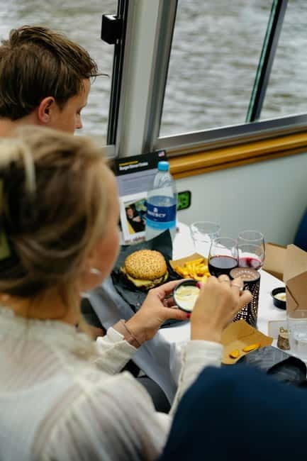 Amsterdam canal cruise with culinary burger or cheese & wine - Final Thoughts: Who Will Love This Tour?