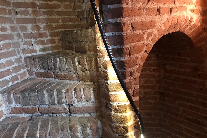 Amsterdam Castle & Utrecht City - Private Day Tour - Guest Experiences and Guide Feedback