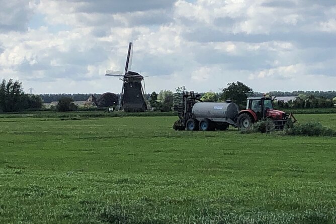 Amsterdam Castle & Utrecht City - Private Day Tour - Historic Muiderslot Castle