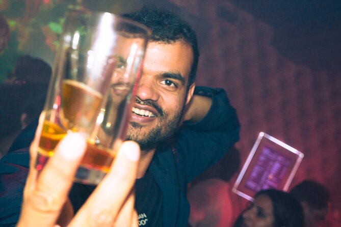 Amsterdam: City Centre Bar Crawl and Nightlife Experience - Tips for an Unforgettable Night Out