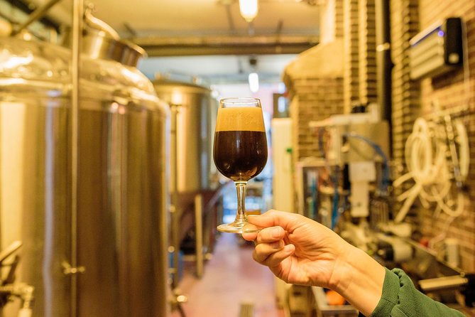 Amsterdam Craft Beer Brewery Tour Review - Connecting With Fellow Travelers