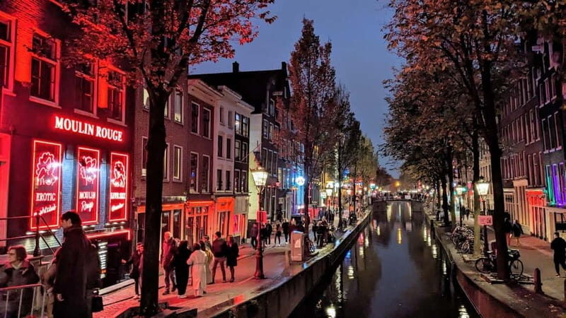 Amsterdam: Customized private walking tour - Key Points