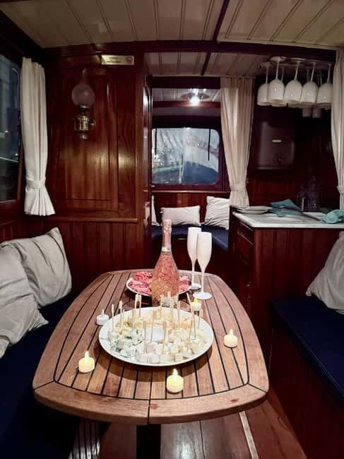 Amsterdam Daytime Boat Private Canal Cruise Tour With Guide - The Sum Up: A Quiet, Authentic Way to See Amsterdam