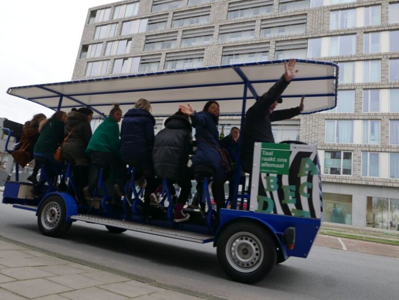 Amsterdam: Guided Beer or Prosecco Bike Tour - Key Points