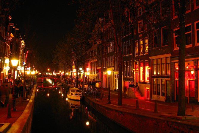 Amsterdam: Guided Red Light District and City Walking Tour - What to Expect on the Tour