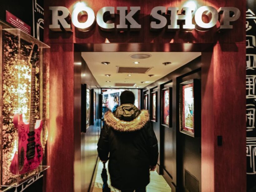 Amsterdam: Hard Rock Cafe Experience - The Menus: Designed for Different Dining Preferences