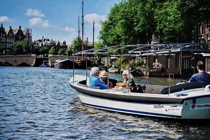 Amsterdam Highlights: 60-Minute Canal Cruise Review - Additional Details