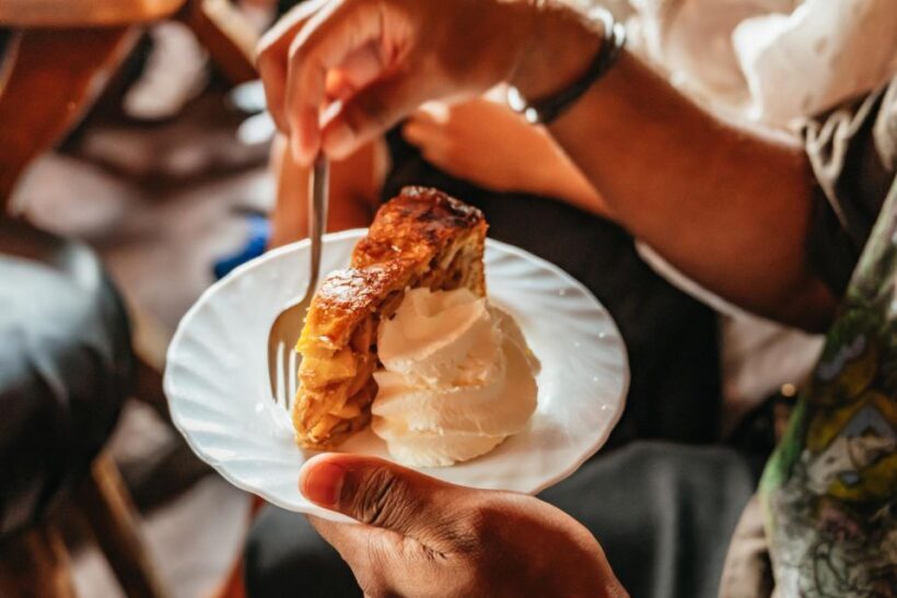 Amsterdam: Jordaan District Local Food Walking Tour - A Deep Dive into the Experience