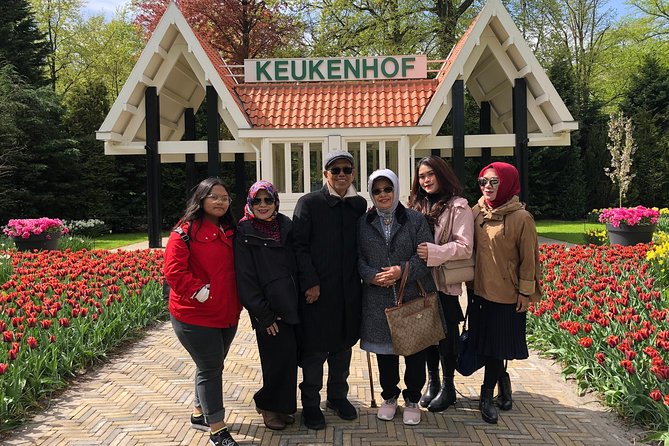 Amsterdam: Keukenhof Tulip Gardens and Giethoorn With Boat Tour - Customer Feedback and Experiences