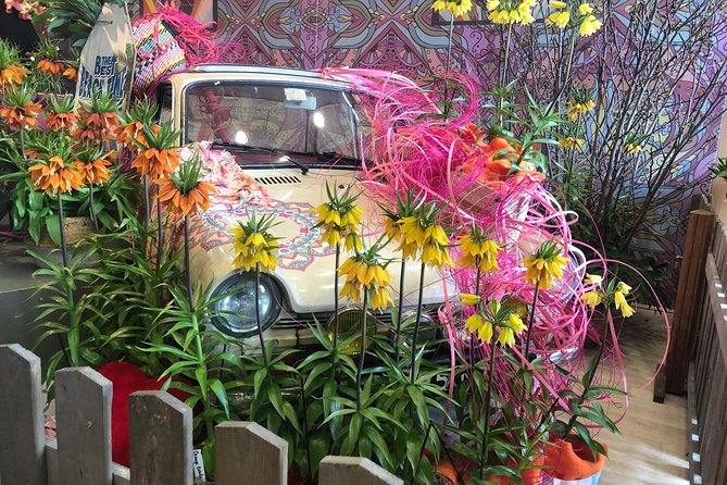 Amsterdam: Keukenhof Tulip Gardens and Giethoorn With Boat Tour - The Sum Up