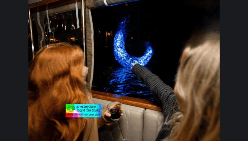 Amsterdam: Light Festival Cruise With Drinks & Snacks - The Experience and Comfort