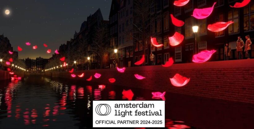 Amsterdam Light Festival Live Commentary & Optional Drinks - A Deep Dive into the Amsterdam Light Festival Cruise Experience