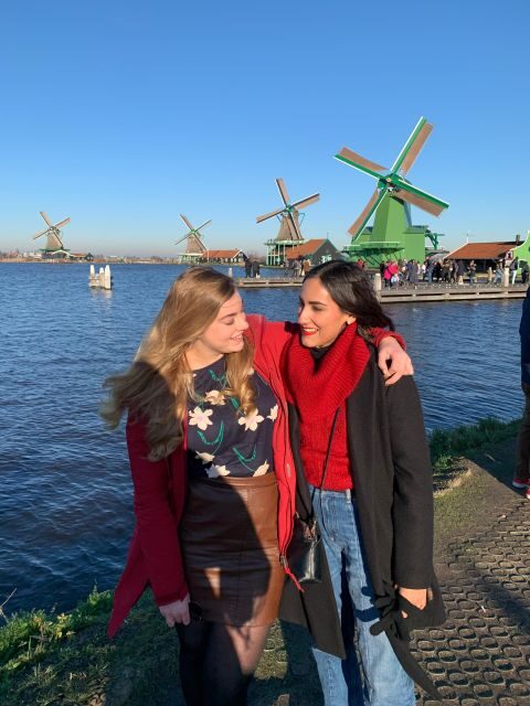 Amsterdam: Live-Guided Zaanse Schans & Cheese Tasting Tour - Transport, Timing, and Group Size