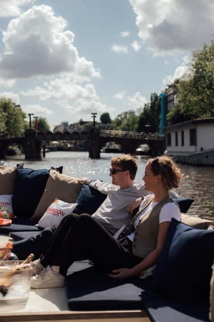 Amsterdam: Luxury Cruise Unlimited Cocktails & Snacks Option - FAQ